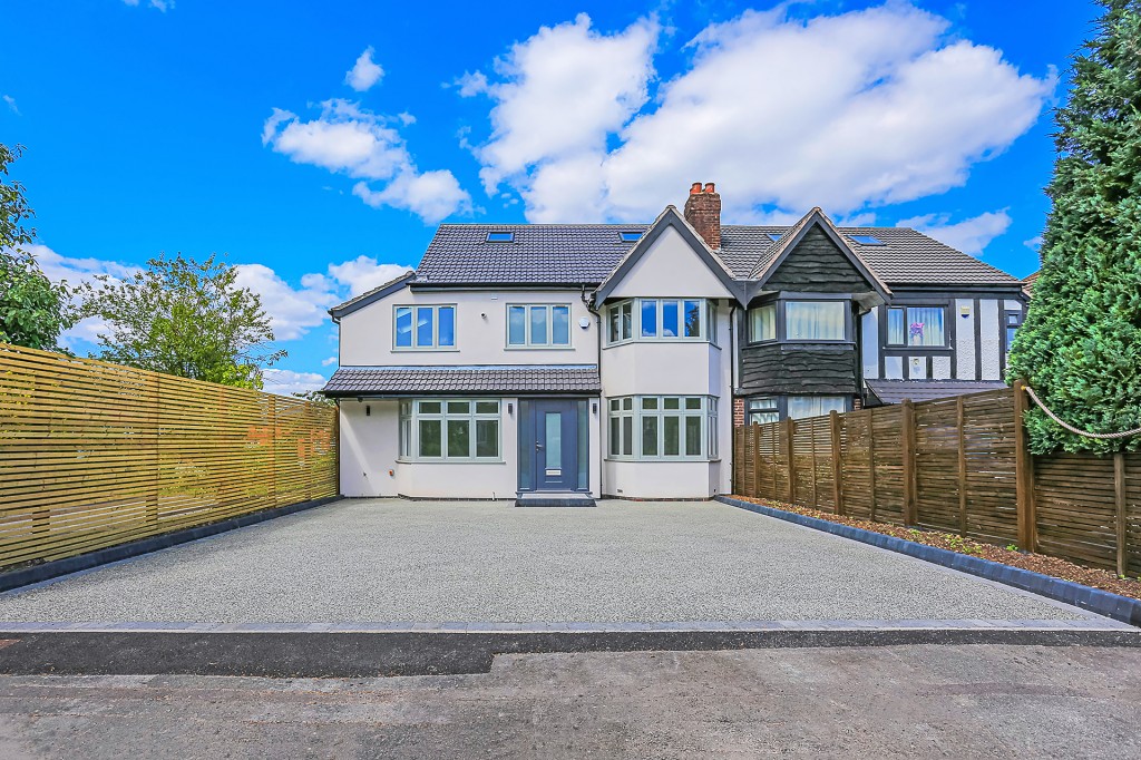 5-bedroom semi-detached house for sale in Reservoir Road, Solihull