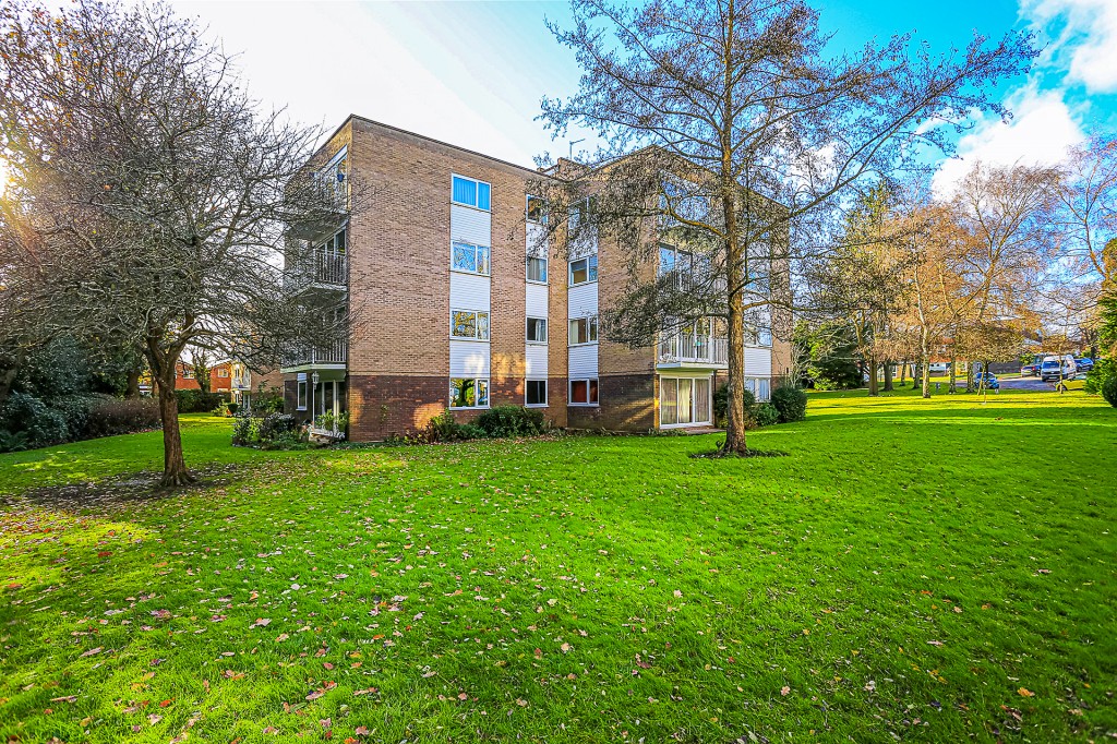 2-bedroom apartment for sale in Mallards Reach, Solihull