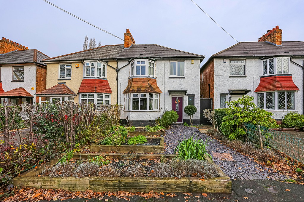 3-bedroom semi-detached house for sale in Ulverley Green Road, Solihull