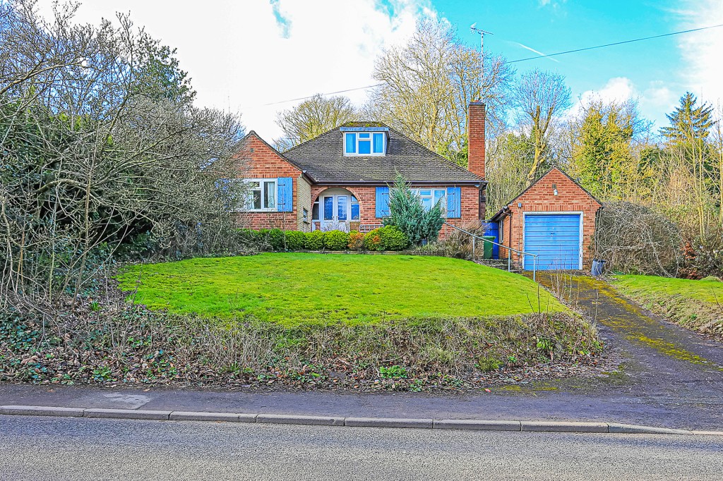 3-bedroom bungalow for sale in High Street, Hampton-In-Arden, Solihull