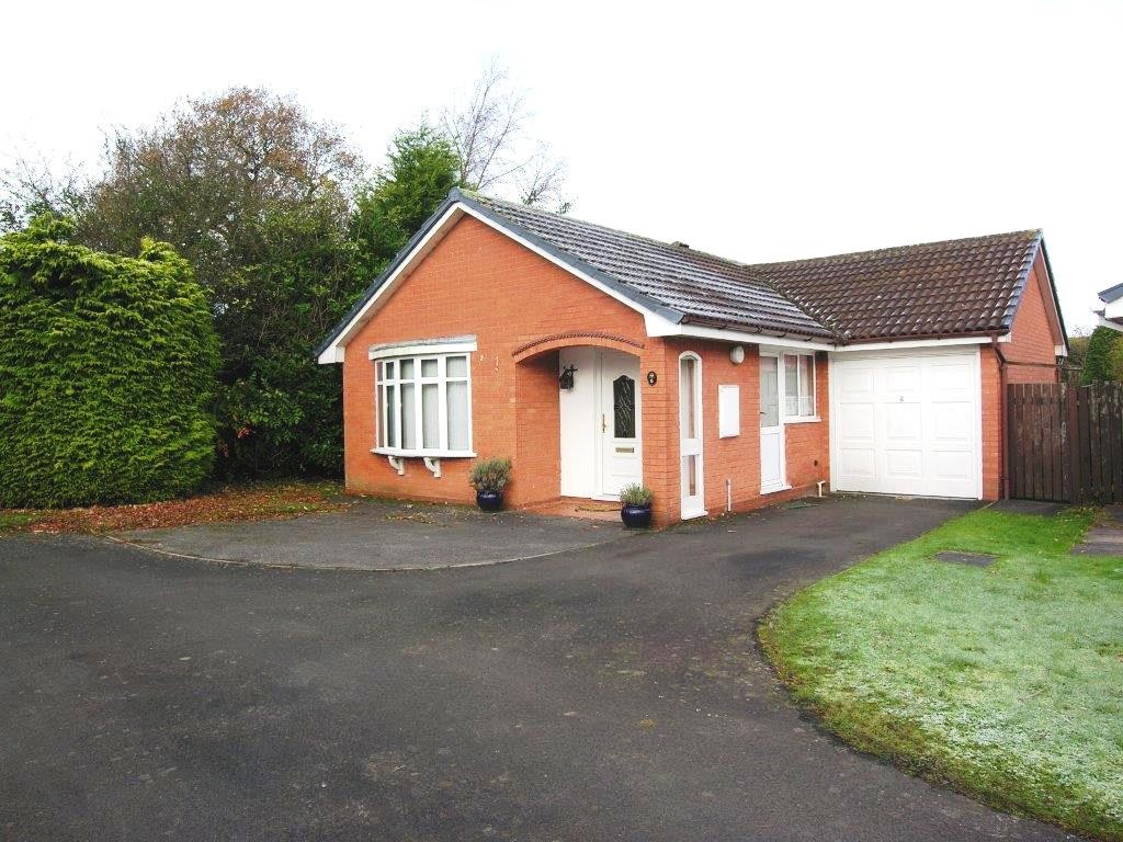 2-bedroom bungalow for sale in Chadbury Croft, Hillfield