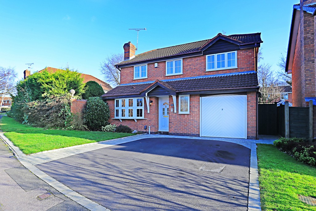4-bedroom detached house for sale in Elmbridge Drive, Shirley, Solihull